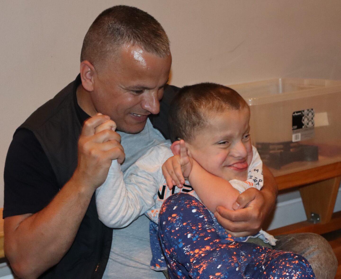 A Sensory Circus Sends in the Bubbles at Hollybank School! - Hollybank ...